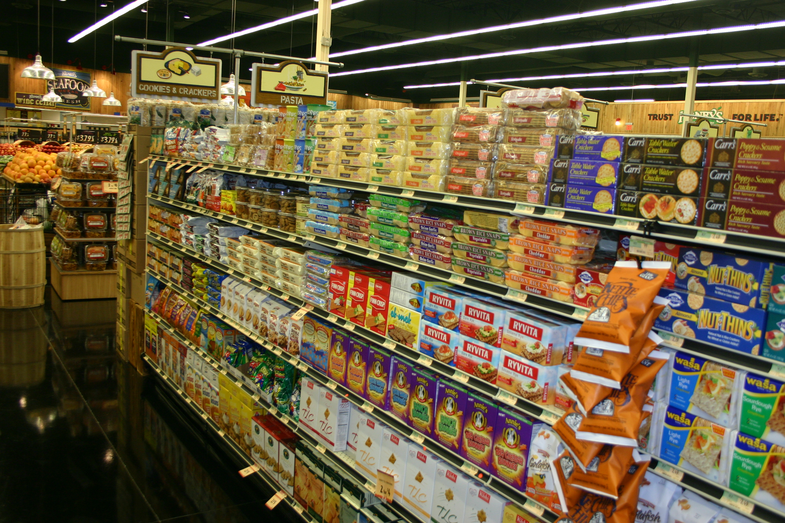 Supermarkets, Supermarket Shelving, Kent Store FixturesKent Fixture Corp